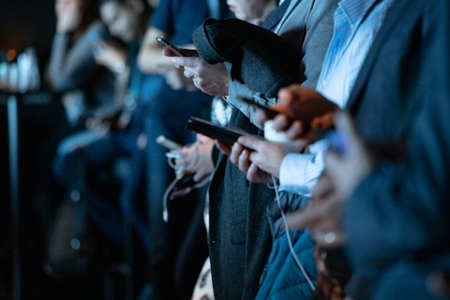 Do You Have a Time Management Problem or a Phone Problem?